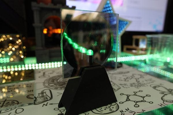 How to Make an Infinity Mirror [Complete Step-By-Step Guide]