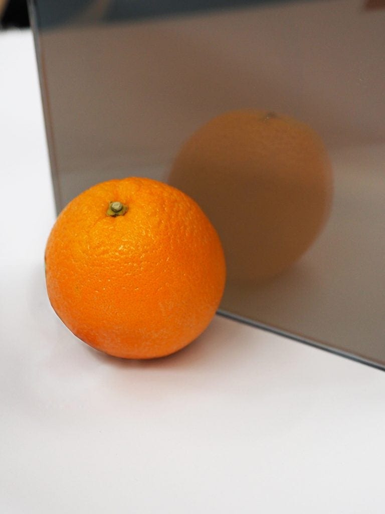 How To Detect A Two Way Mirror [Fingernail Test]