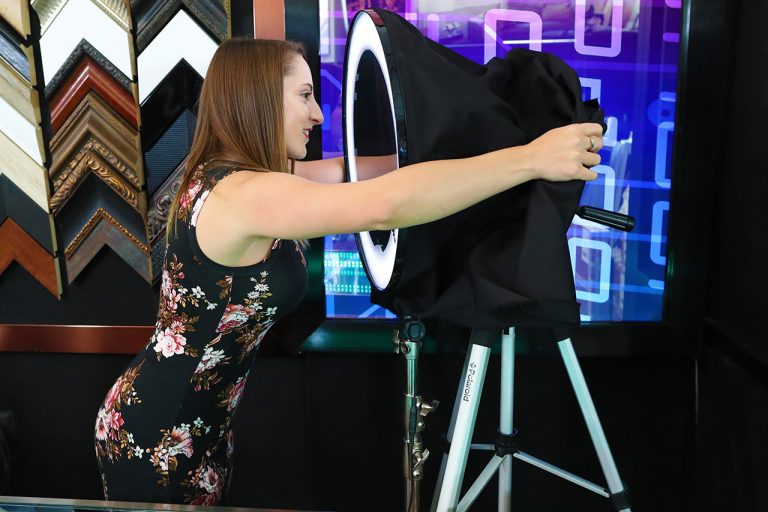 Halo Ring Light Mirror | Record Makeup Videos Through A Mirror