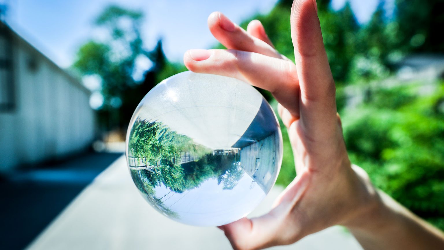 What is Acrylic? Clever Uses For Plastic You Never Knew Existed