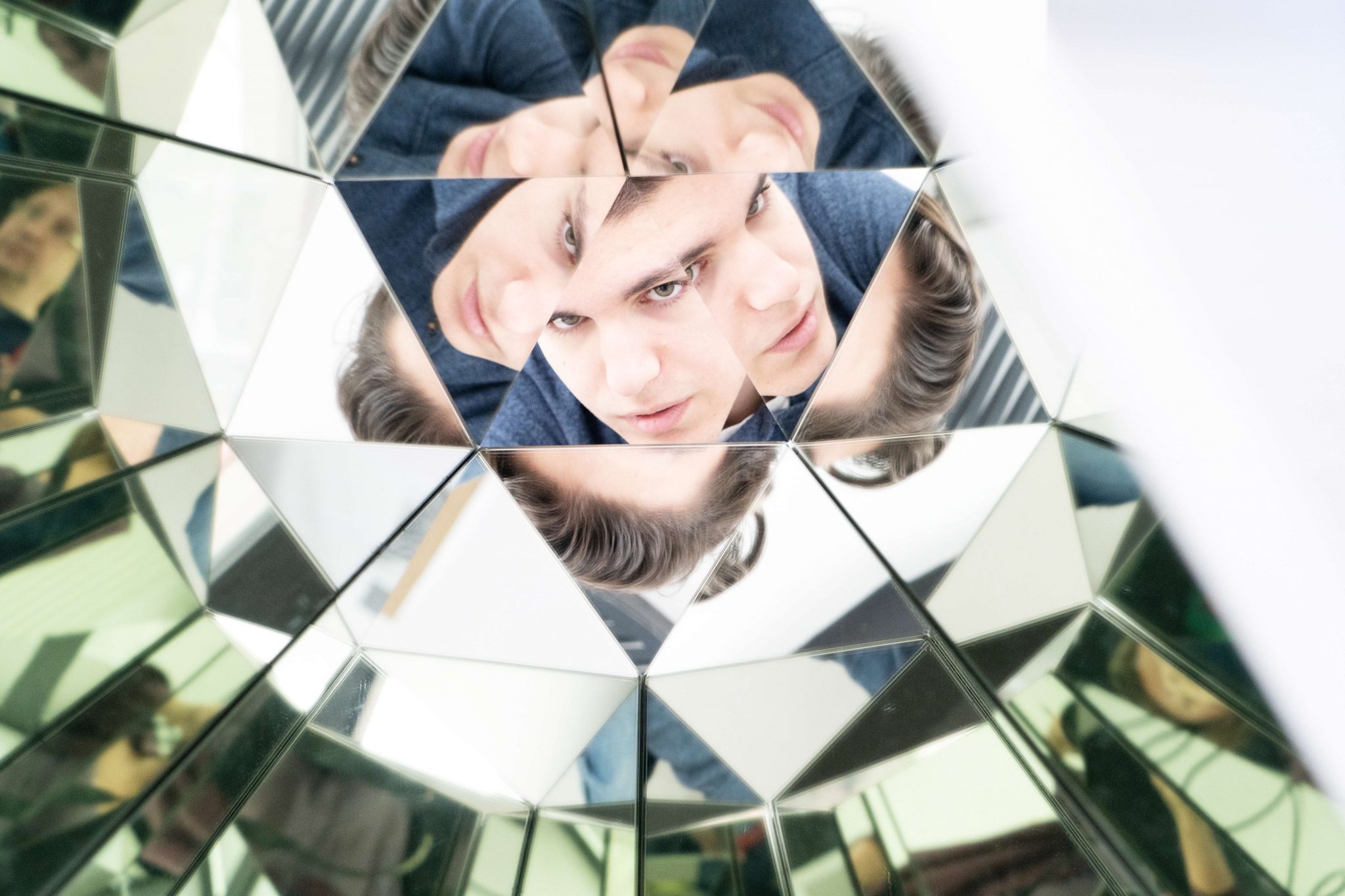 8 Ways to Use Mirrors in Photography | Two Way Mirrors